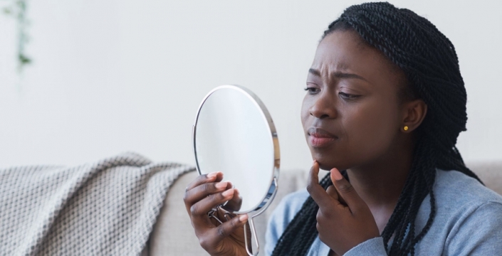 Come Eliminare In Modo Rapido I Peli Superflui Sotto Il Mento